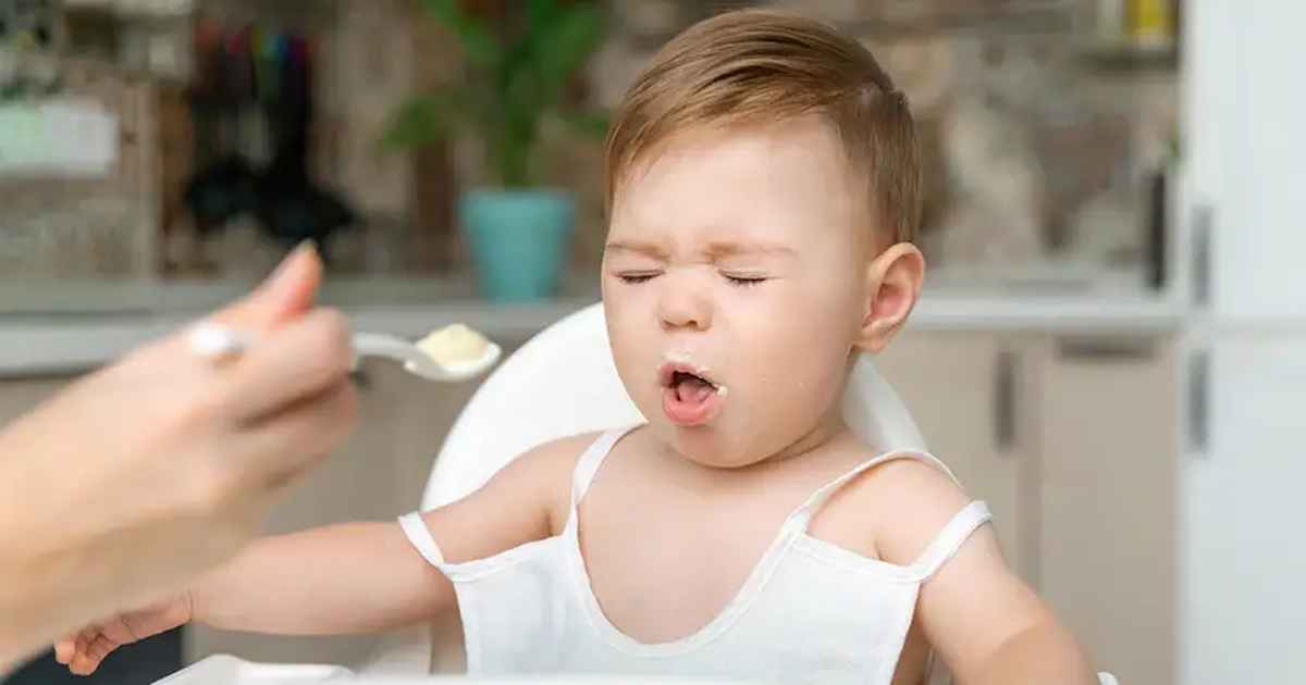 Common Feeding Problems in Infants and How to Address Them