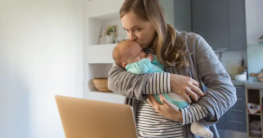 How to Clean and Care for the Umbilical Cord Stump