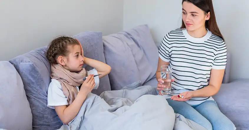 Signes et symptômes de la boulimie chez les enfants : ce à quoi les ...