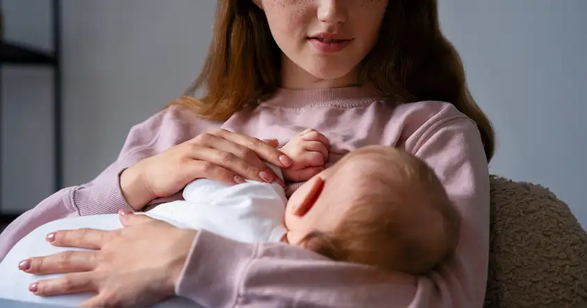 Supporting a Newborn with Herpes Simplex Virus (HSV) Infection: Tips ...